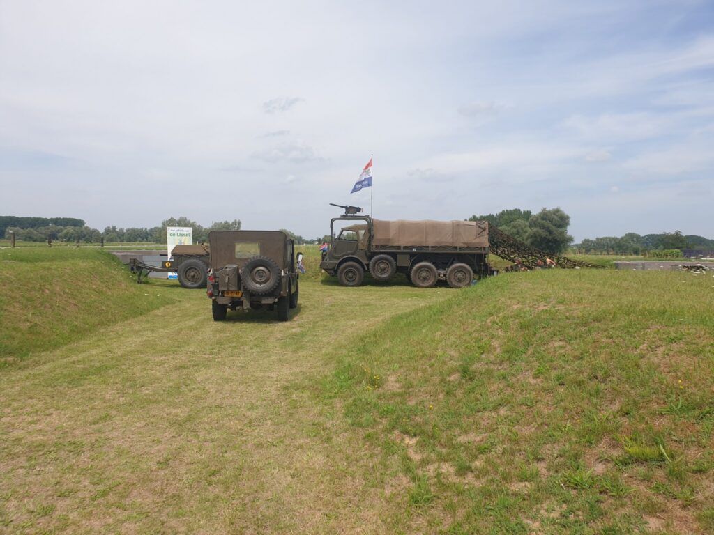 Open dag bij bunkercomplex De Terp belicht geschiedenis van de ...